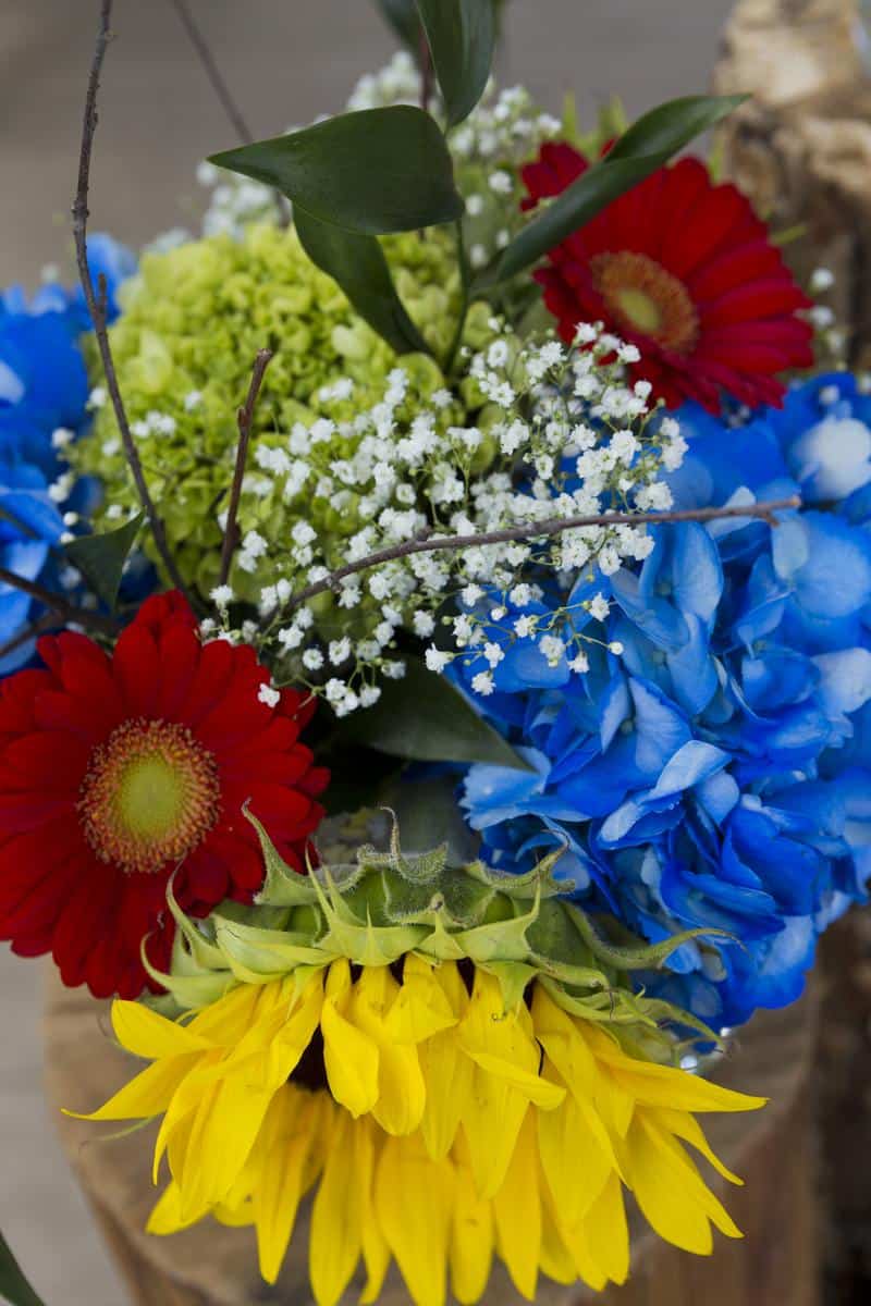 save-dont-splurge-sunflower-gerbera-daisy-bouquet